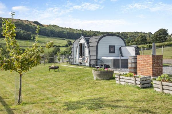 1 Bed In Cross Oc-b29655 - Devon