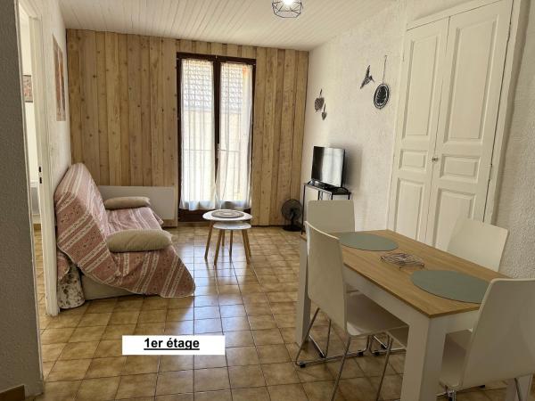 Appartement T2, 4 Couchages Avec Balcon, Tout Proche De La Cure Thermale, Centre-ville - Amélie-les-Bains-Palalda