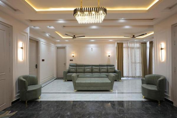 Skysuite Lux Private Pool Penthouse & Night Views - Lucknow