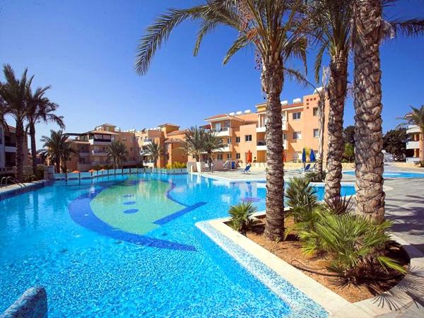 Iris Village Newly Renovated Apt - Kato Paphos