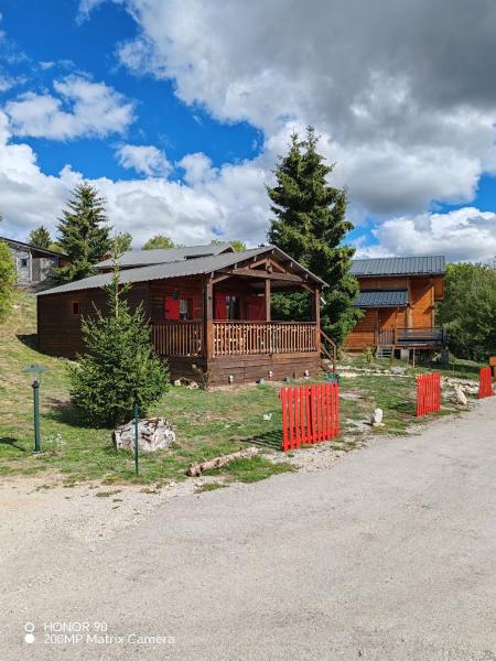 Chalet Dans Le Parc Régional Du Haut-jura - Saint-Laurent-en-Grandvaux