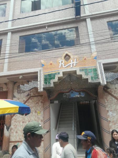 Rey Hotel I - Chota