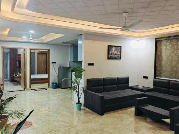 Spacious 4bhk Cozy Stay Near 200ft Bus Stand - Jaipur