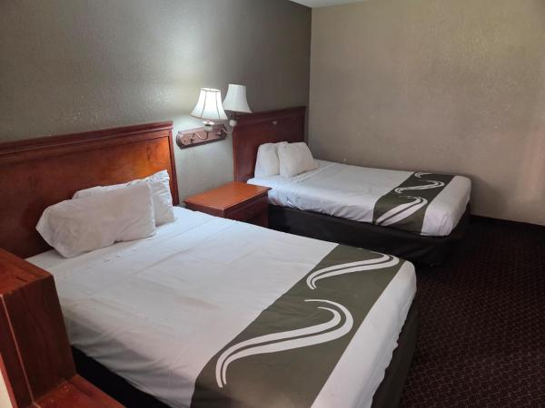 San Antonio King Bed Room With Full Kitchen 102 - San Antonio, TX