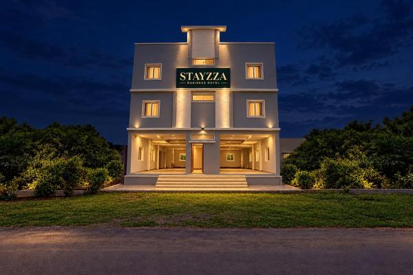 Stayzza Business Hotel - Chennai