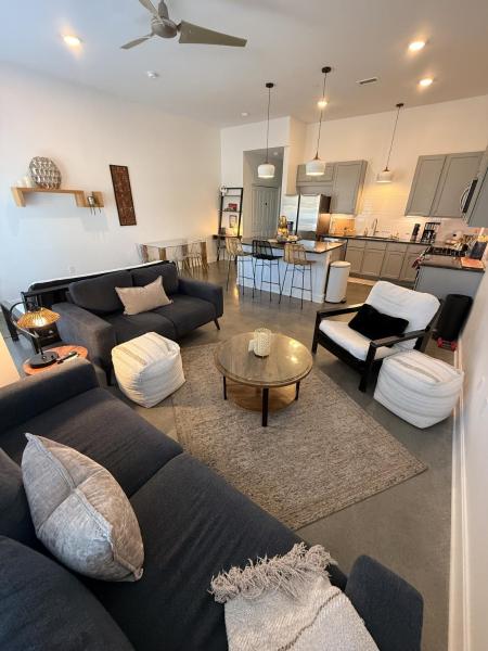 Intoku Loft - Lawrence, KS