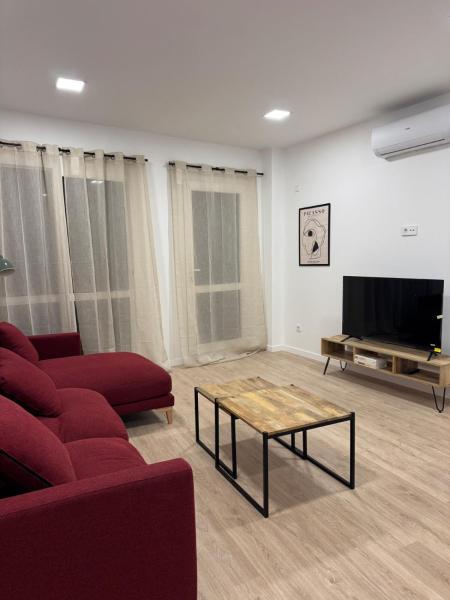Piso Reformado Junto Al Metro L10 Centro Alcobendas By Bebalmy - Alcobendas