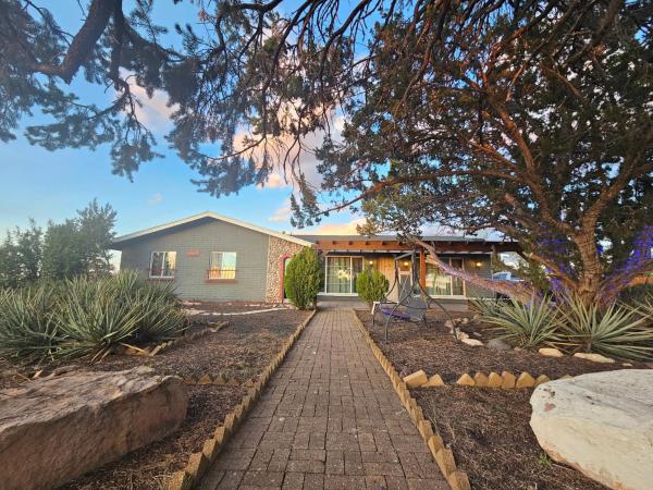Dumplin Patch Bed & Breakfast - Arizona