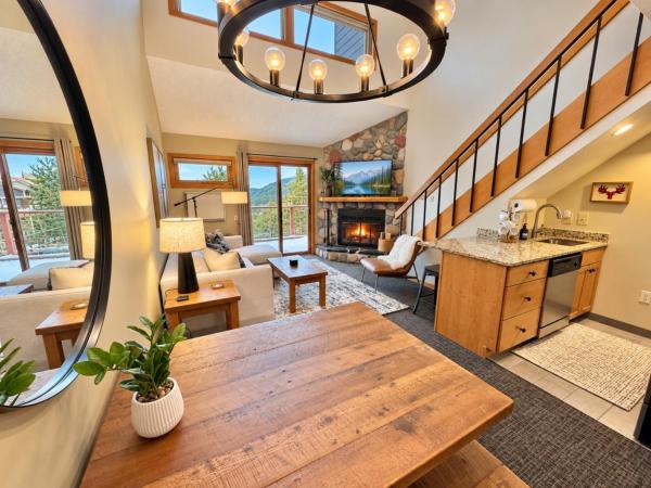 Lutsen Ski-in/ski-out | Moose Mtn Views | Hot Tub - Lutsen, MN