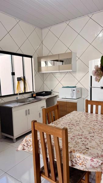 Casa Com Garagem Próximo Do Centro - Sinop