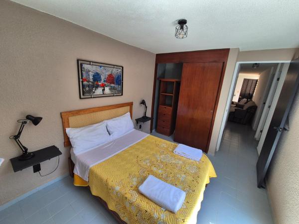 Casa Privada Facturamos 5 Camas Fibra Optica - Celaya