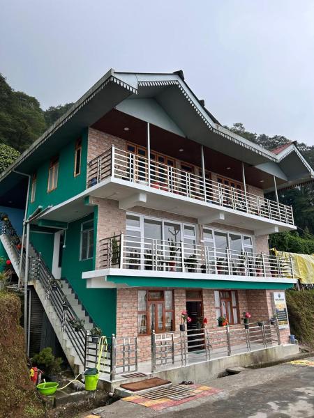 Munal Homestay - Lava