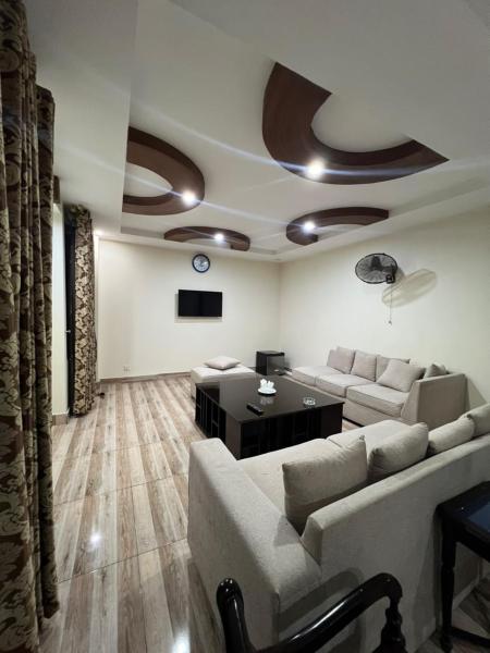 Royal Blue Hotel - Islamabad