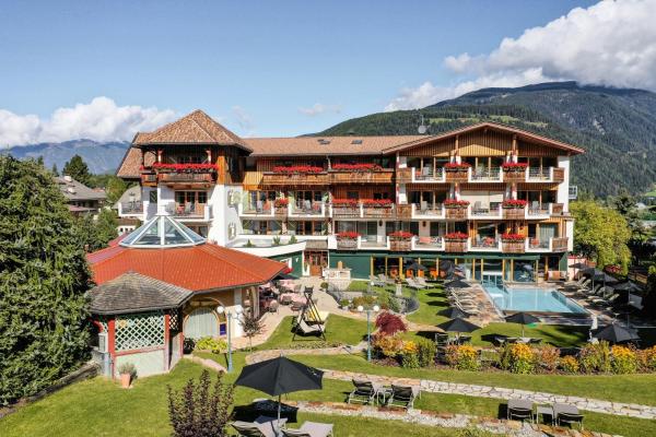 Mirabell Dolomites Hotel - San Vigilio di Marebbe