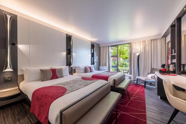 Disney Hotel New York - The Art Of Marvel - Serris