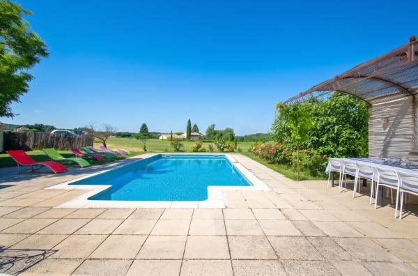 Villa Charmante à La Tour-d'aigues Avec Piscine Privée - Pertuis