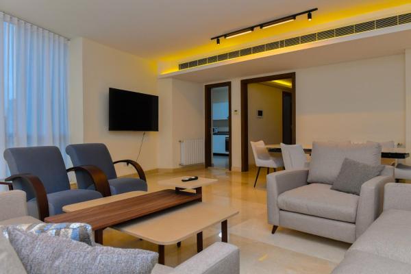 Sodeco 8 - 3br With Balcony And City View - Beirut