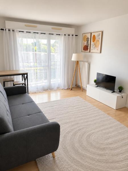 Appartement Cosy Avec Balcon 10 Min De Disneyland Paris - Chelles