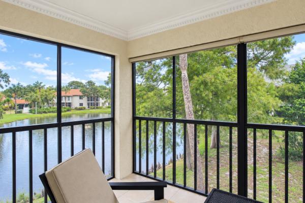 Lakefront Shorewalk Palms Condo Easy Does It - Anna Maria Island, FL