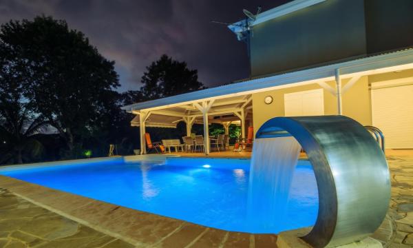 Appartement Avec Vue Sur La Mer à Fort-de-france - 27 M² - Piscine - Fort-de-France