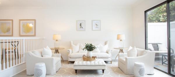 Spacious Three Bedroom Townhouse Near Montana Avenue - Santa Monica