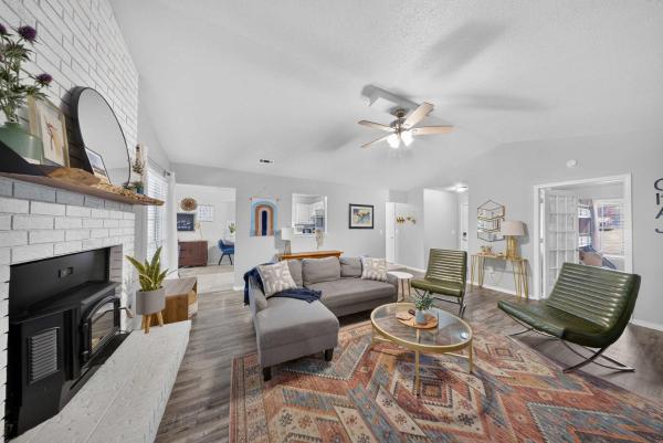 Joy House - Stylish Stay In Central Fayetteville - 페이엣빌