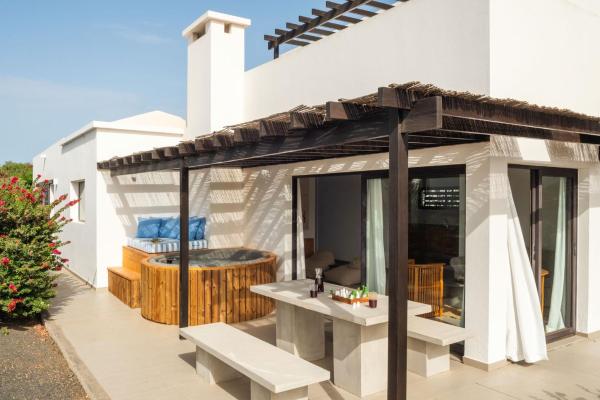 Canaryislandshost I ÁBora - Costa Teguise