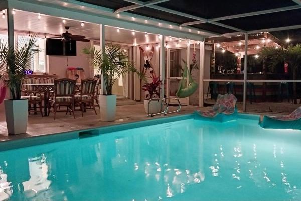 Heated Pool Home In Paradise - Close To Beaches - Fort Myers, FL