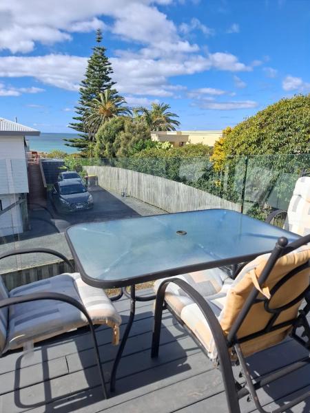 2 Bedroom Beach Apartment In Mount - 芒格努伊山