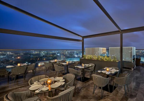 The Den Bengaluru, Lxr Hotels & Resorts - Bangalore
