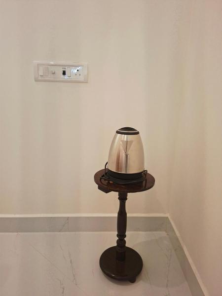 Cozy Room With Workspace Near Sipcot Siruseri - Chennai