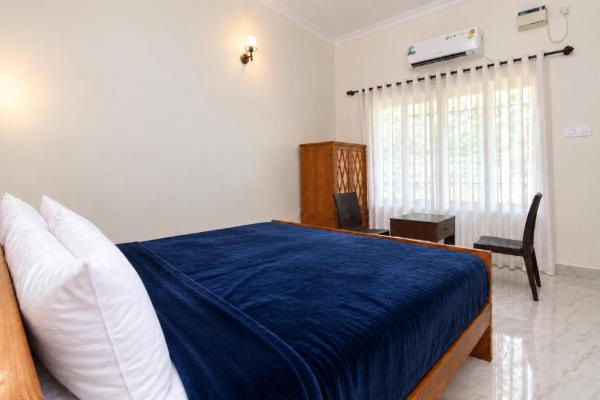 Hotel Knirstter - Goa