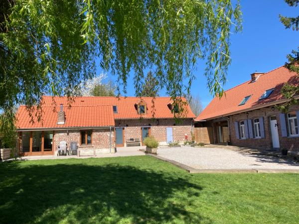 Au Coin Du Loup, Zwarteberg, Gîtes 14 Personnes - Bailleul