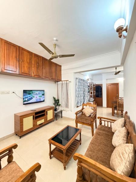 Mandaram Homes Stay Fully Functional Kitchen With 2bhk Ac Rooms - Thiruvananthapuram