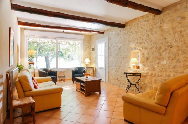 Villa Confortable à Caromb Avec Piscine Privée - Bédoin