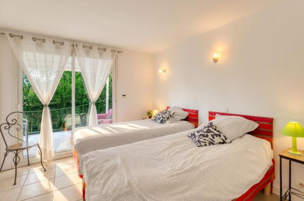Villa Spacieuse à Bidart Avec Piscine Privée 330 M² - Ascain
