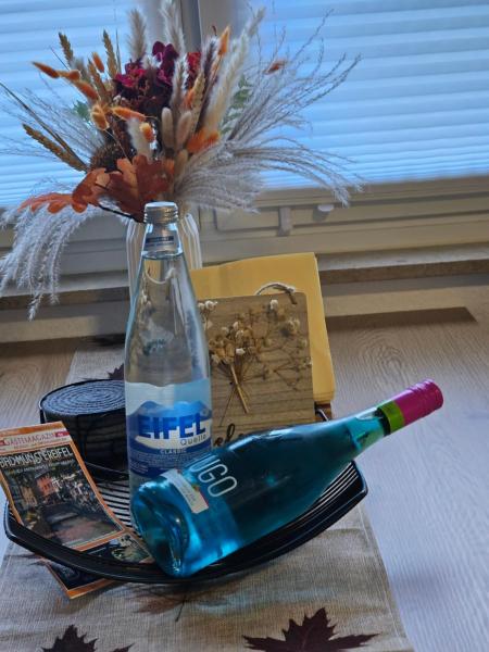 Ferienwohnung Elya, Privater Garten, Ruhige Lage, Outlet - Euskirchen
