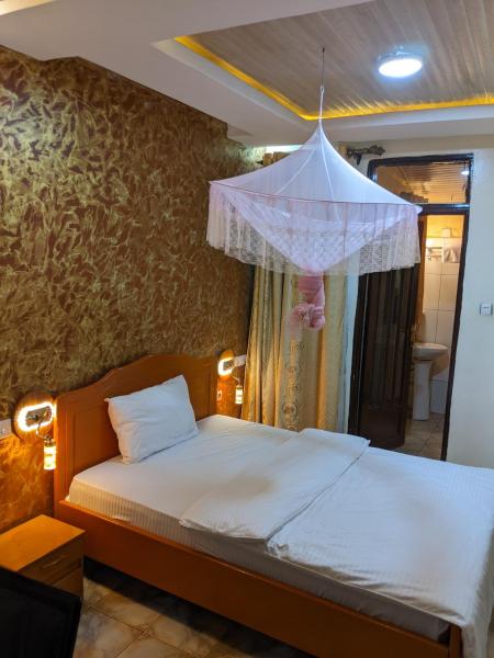 Peace Hotel - Rwanda