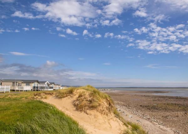 Carmarthen Bay - Llansteffan
