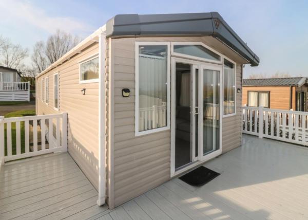 Cabin Sleeps 6 With Parking - Coldingham