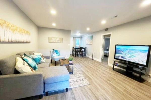 3057 Unit2 Santana Row 2br Unit For Private Garage Parking - Los Gatos, CA