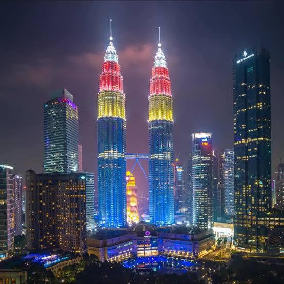 Nh Staycation Klcc - Kuala Lumpur