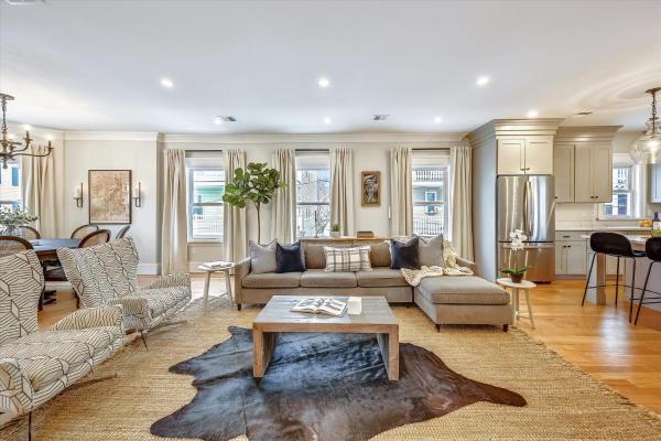 Spacious New Renovation Near T - Boston, MA