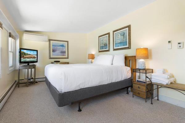 Lupine Cottage | Walk To Downtown Rockland + Harbo - Rockland, ME
