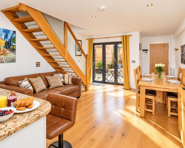 Peels Yard Central Henley Townhouse - Henley-on-Thames