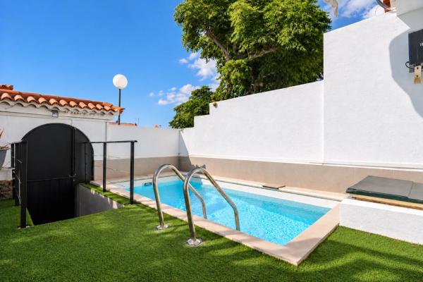 Villa Vinidum Climated Pool,jacuzzi,movietheather - San Miguel de Abona