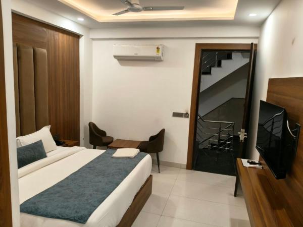 Hotel Totan - Gurgaon