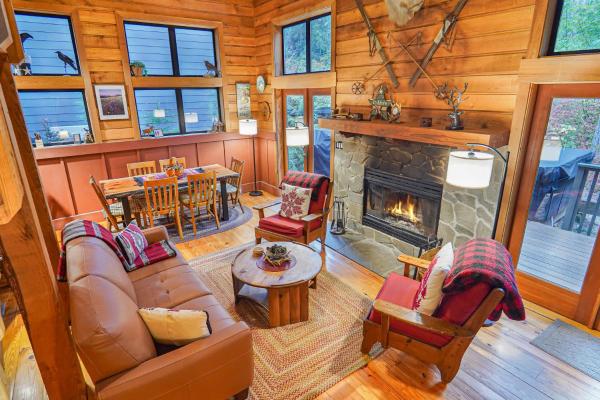 Ravenclaw Mt Baker Cabin With Hot Tub And Mtn Views - Glacier, WA