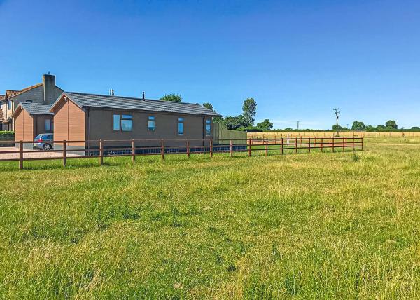 Larkrise Farm Lodges - 도싯