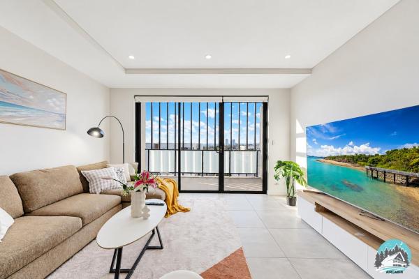 Spacious 3br Stay Near Parramatta Parking - Fairfield
